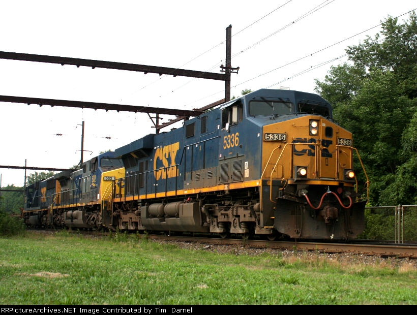 CSX 5336 on X-176